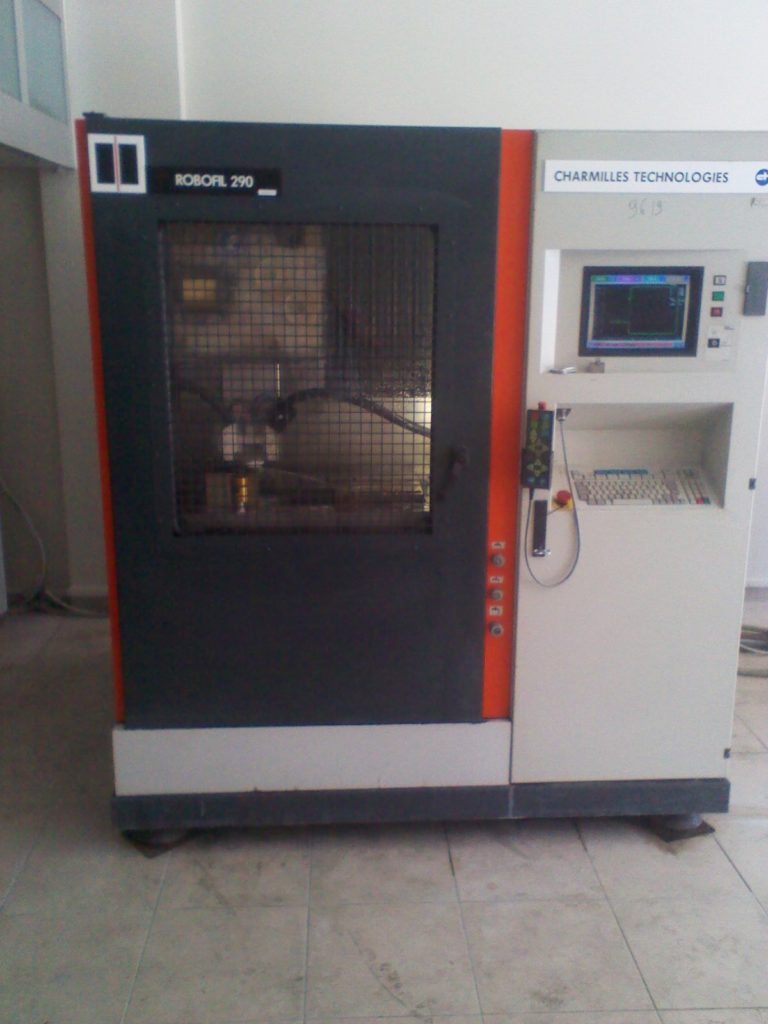 CHARMILLES WIRE ERODER 290 (1997) (1997) | Machinery Delivery