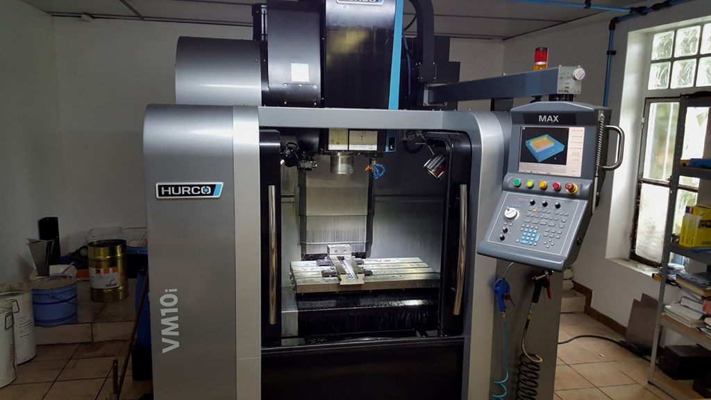 HURCO Machining Centre VM 10i (2013) Winmax control 20 atc, 760 x 350mm ...