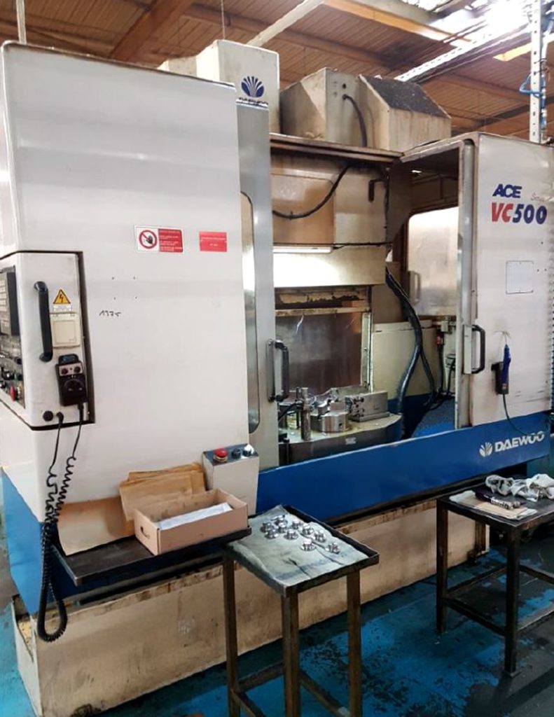 DAEWOO Machining Centres (2off) ACE V400 and ACE VC500 | Machinery Delivery