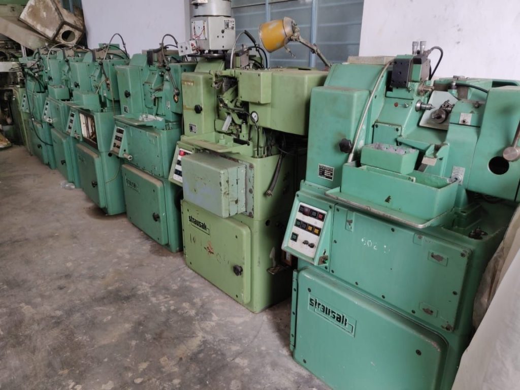 STRAUSAK Gear Hobbers 7 off Model 30 available price per machine ...