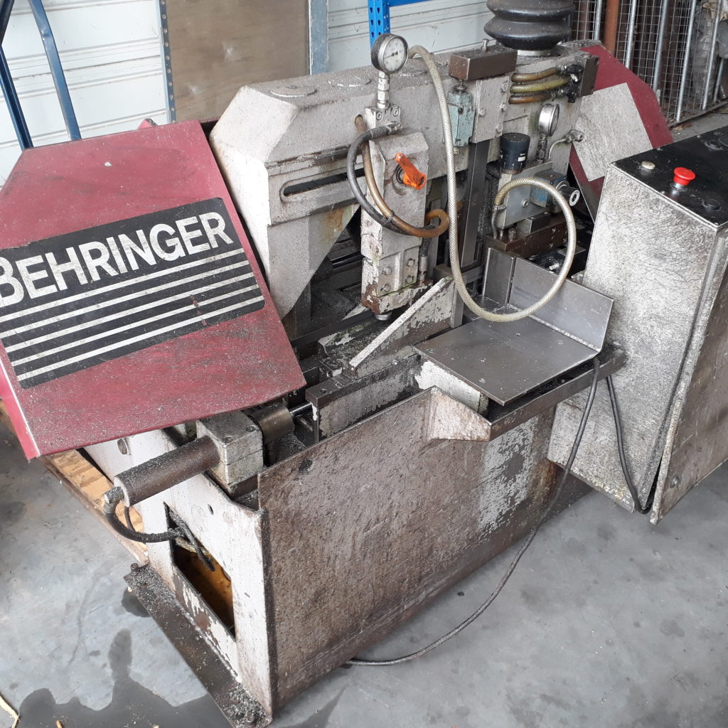 BEHRINGER Automatic Saw RHP 220A (Capacity for round bars 200mm) with ...