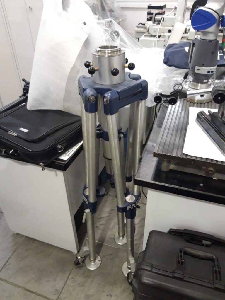 FARO Laser Tracker Vantage with 6-axis FARO Fusion Arm Range up to 80 m ...