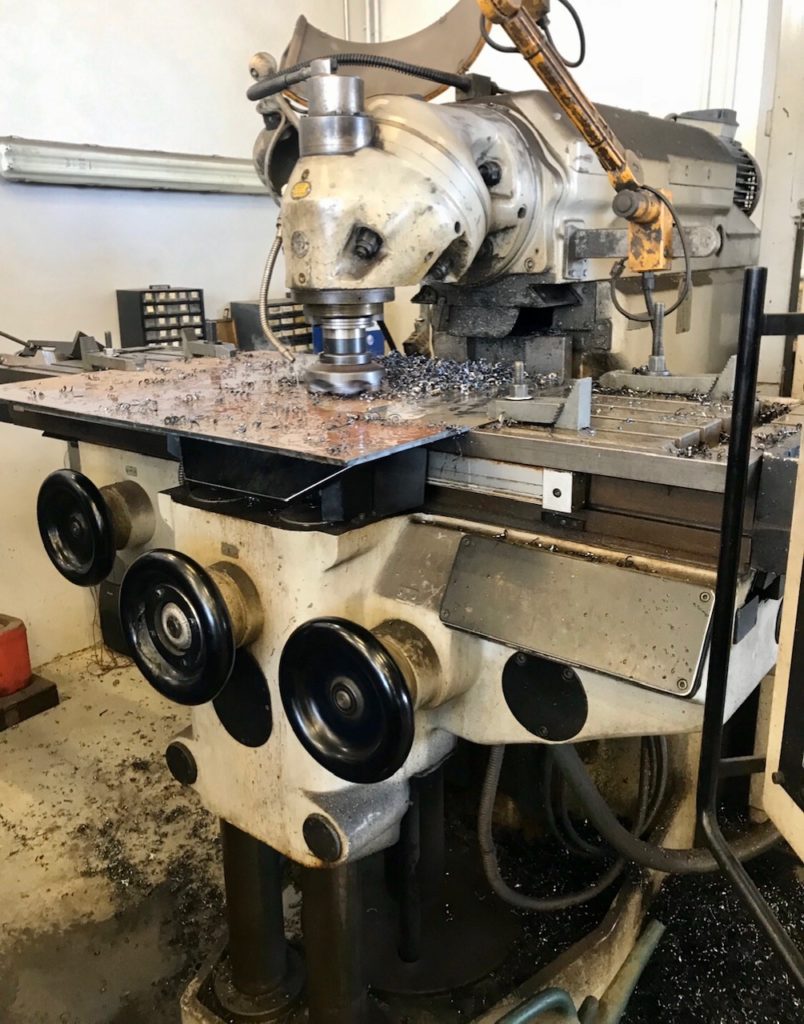 HURON CNC Mill M 2005 – TNC 135 control X 1100mm Y 700mm Z 550mm SA50 ...