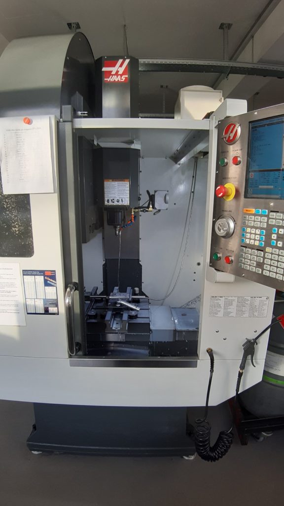HAAS Machining Centre DT1 (2014) with tooling (2014) | Machinery Delivery