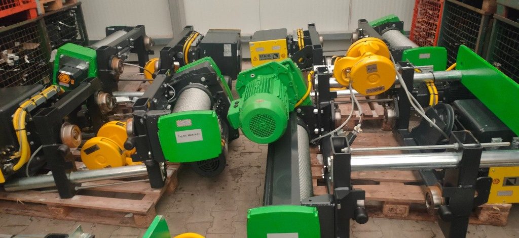 STAHL Crane Systems Wire Rope Hoist, new, never used 10x Hoists with ...