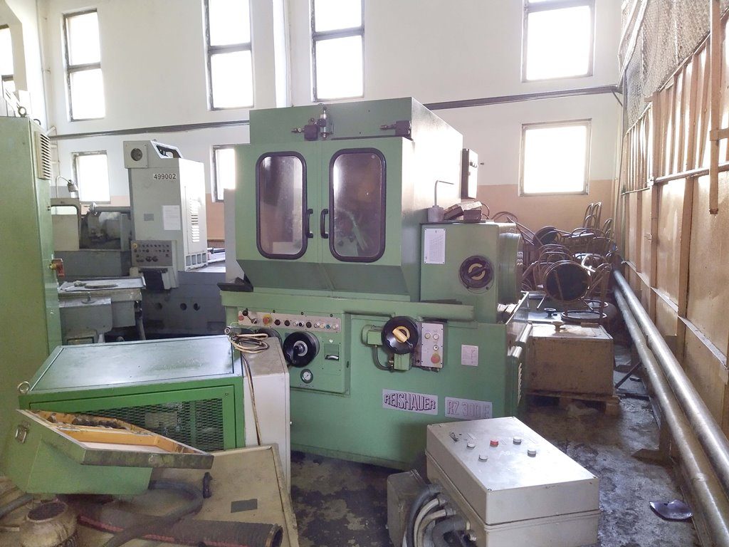 REISHAUER Gear Grinder (1990), very nice – FOB PRICE RZ 300E, workpiece ...