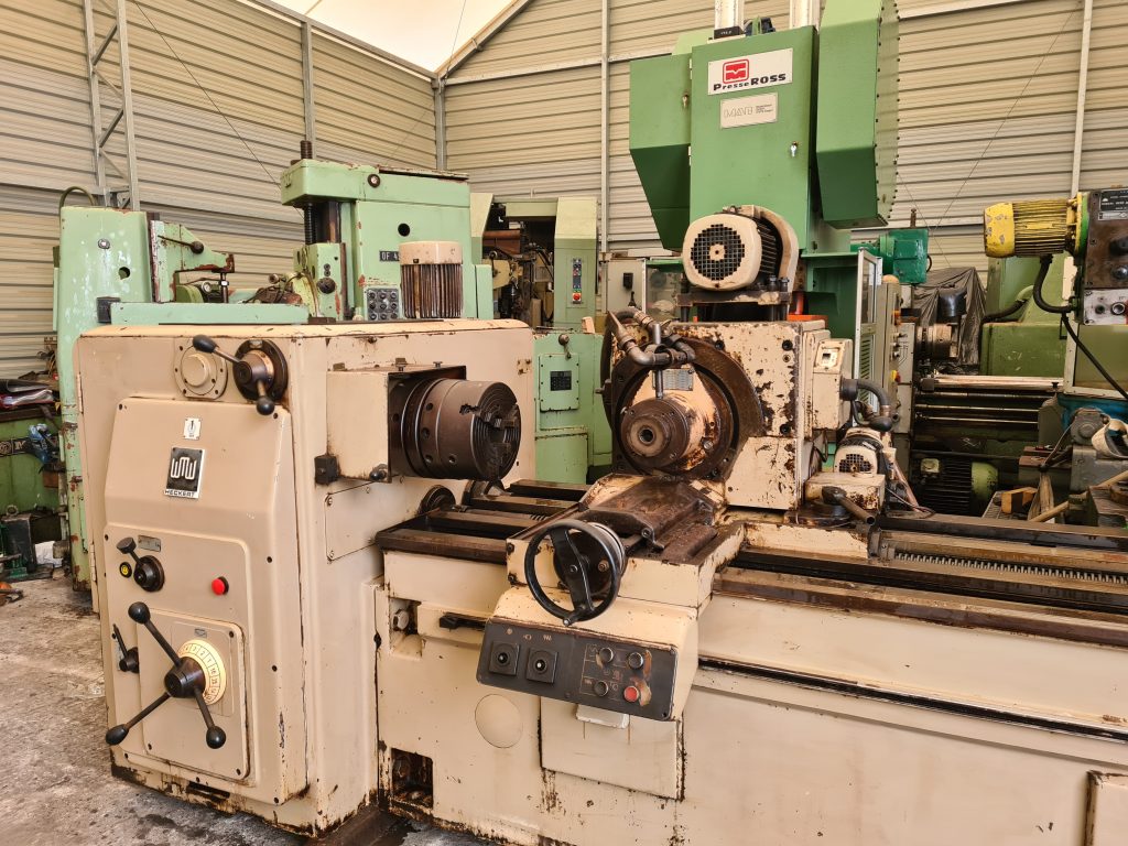 WMW Thread Milling Machine ZFWVG 250X2000 with 2 head and change gears ...